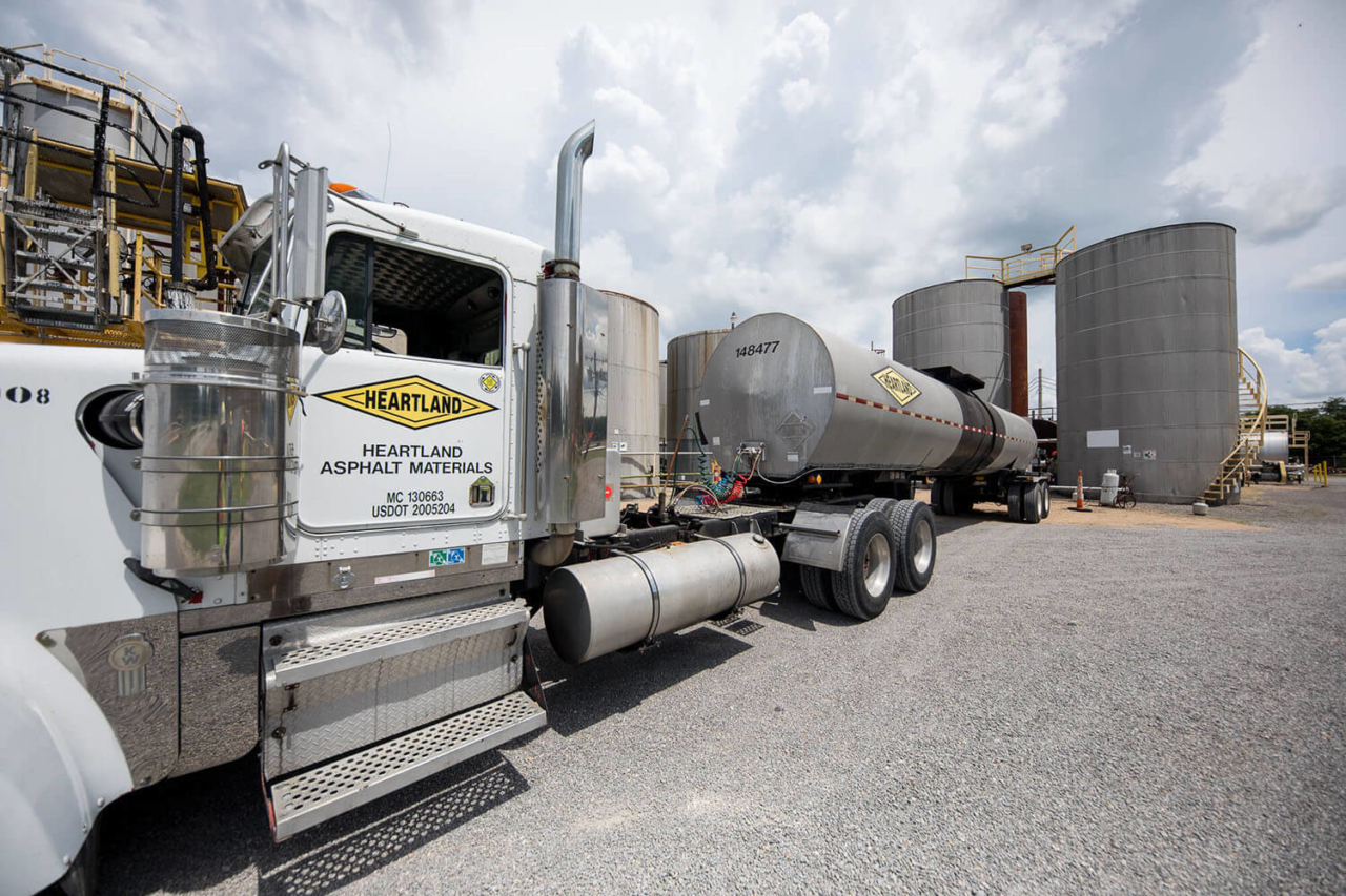 Liquid Asphalt - Delta Companies